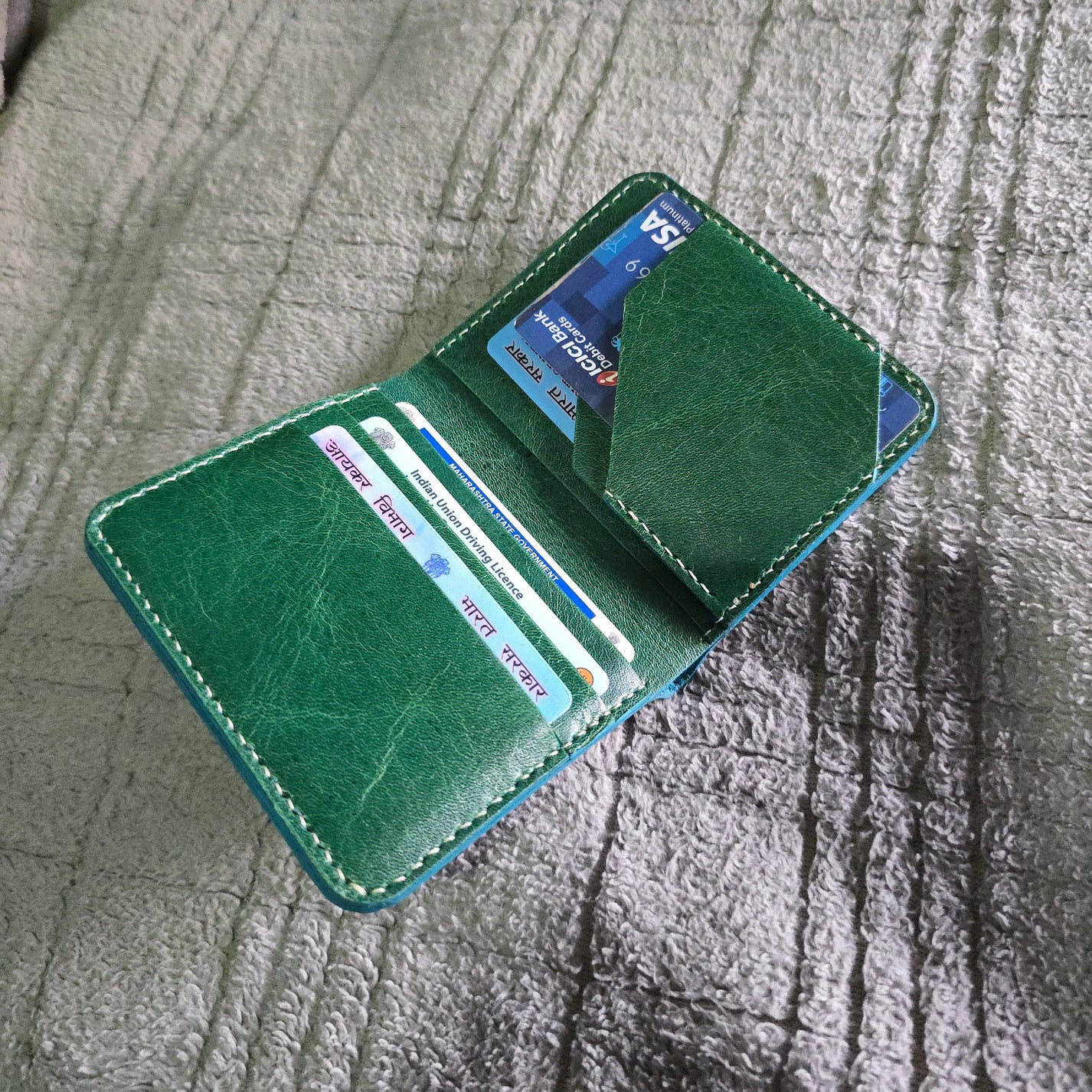 Handmade leather card wallet - Ox blood red - Indianleathercraft