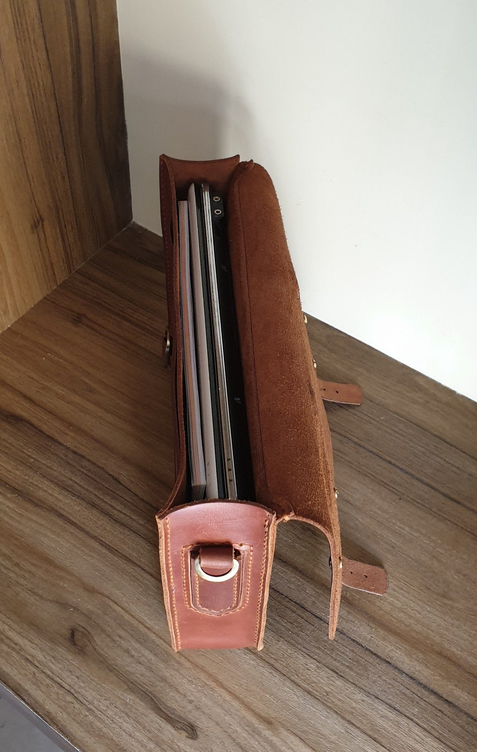 Handmade fullgrain leather briefcase - Indianleathercraft