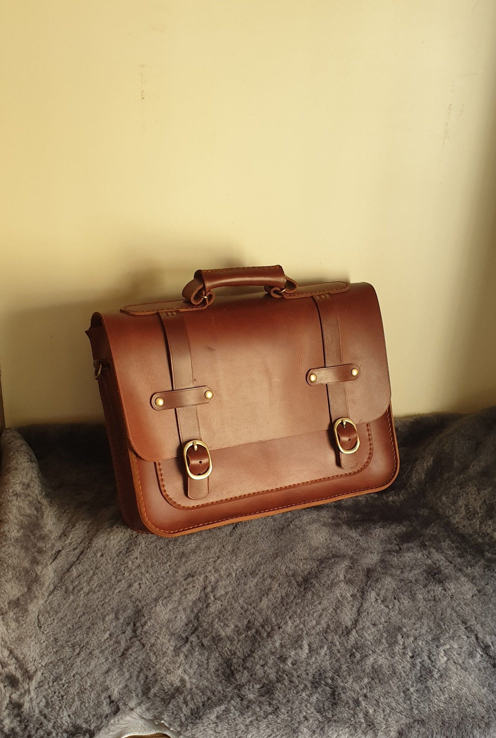 Handmade fullgrain leather briefcase - Indianleathercraft
