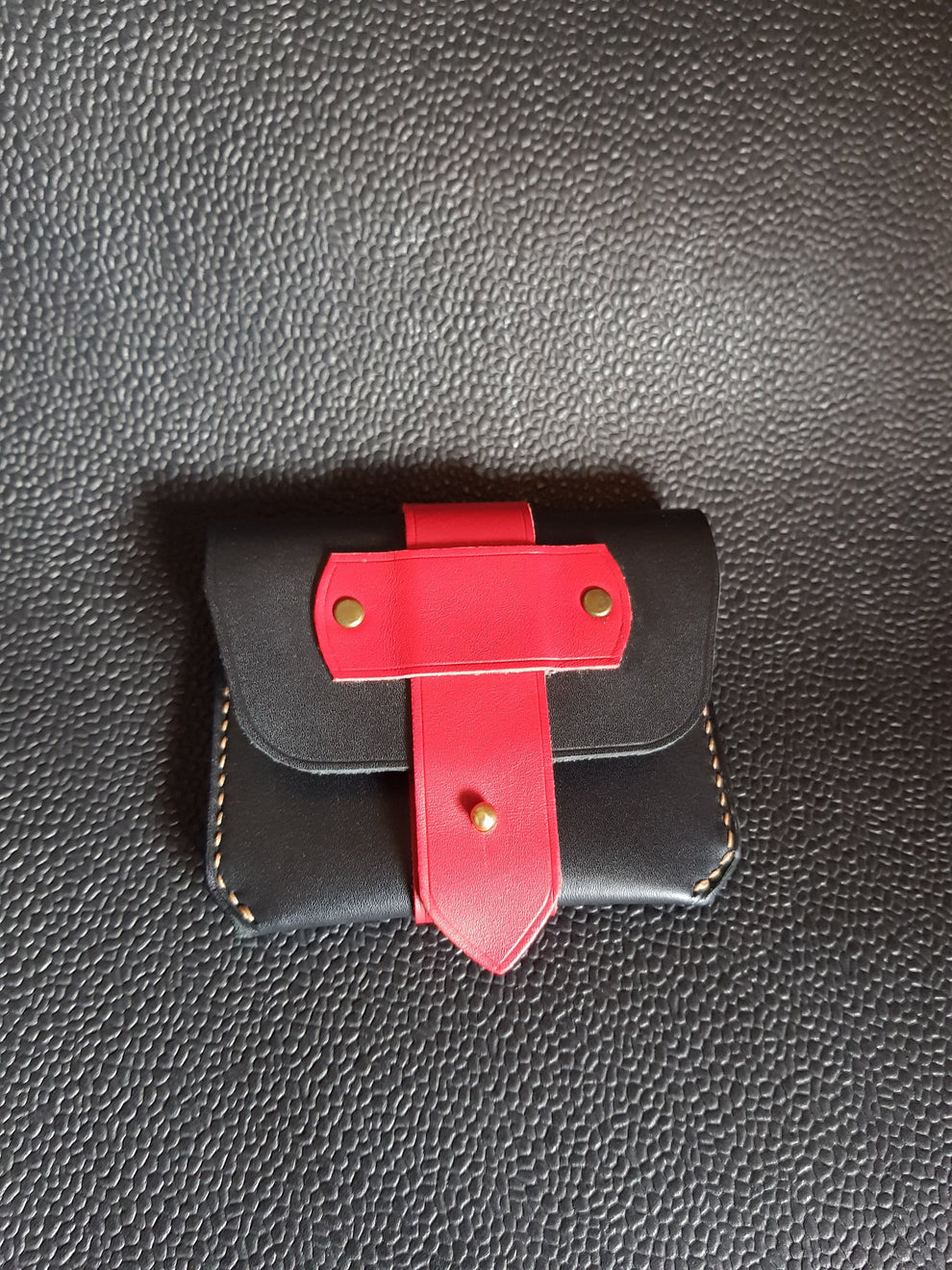 Handmade Strap leather wallet - Indianleathercraft