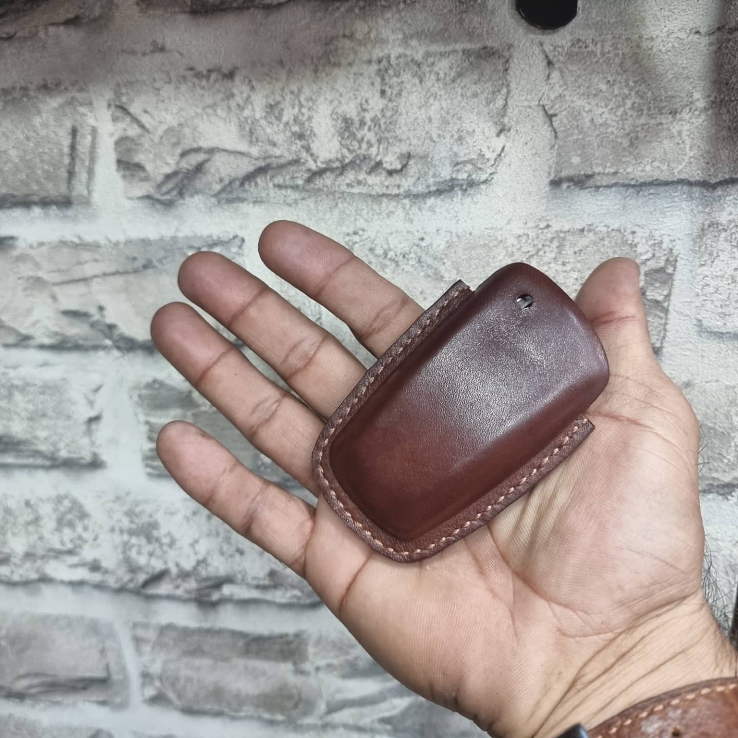 Leather remote case for BMW - Indianleathercraft