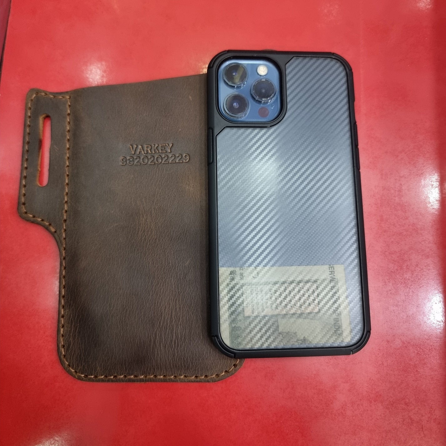Handmade leather phone case with belt loop | indianleathercraft ...